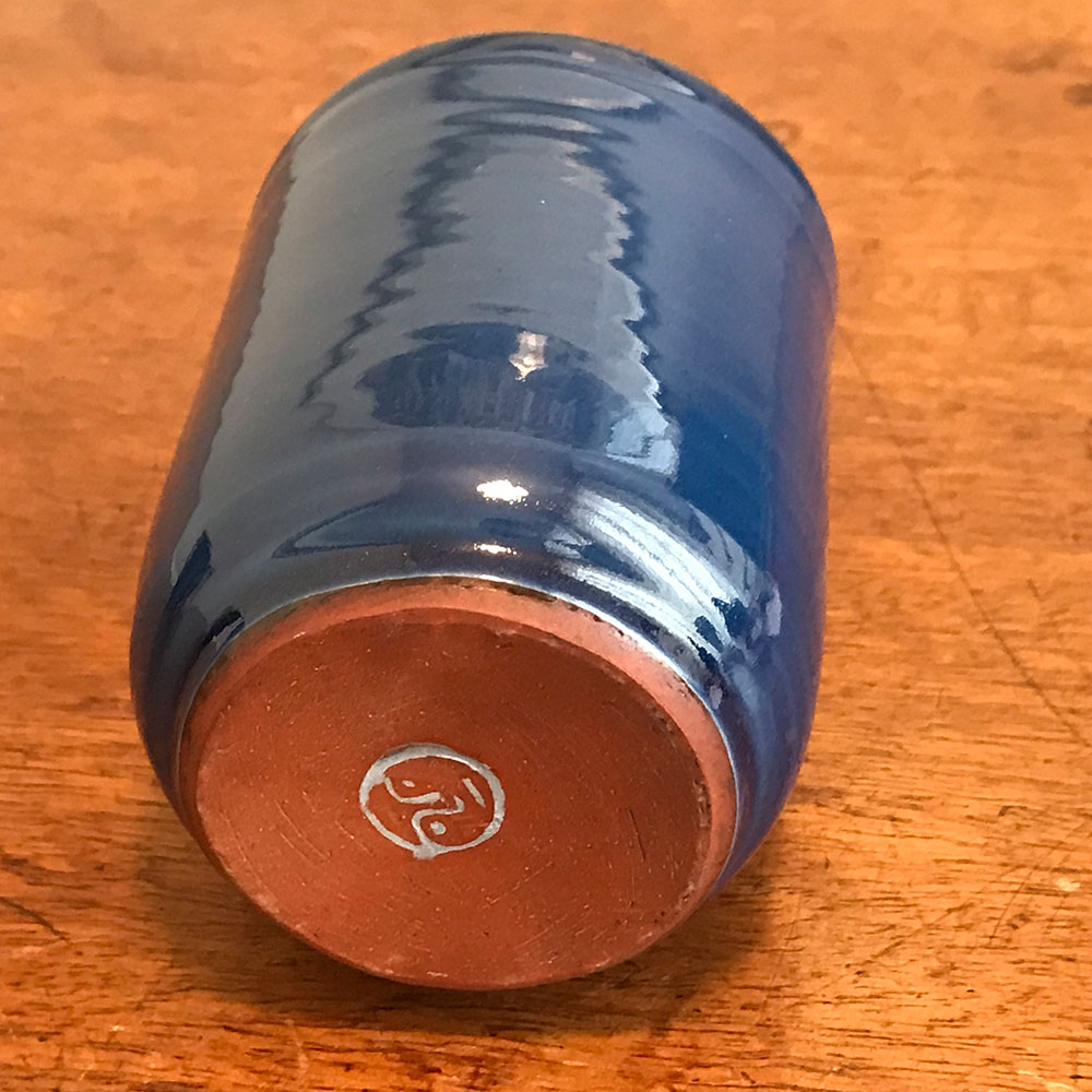 TENDER STORES | HAND-THROWN NATURAL RED CLAY ROUND BOTTOMED BEAKER